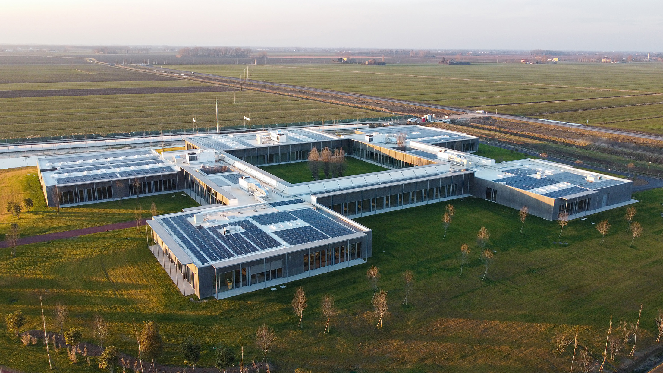 Illuminazione naturale come investimento per H-FARM - Guidafinestra